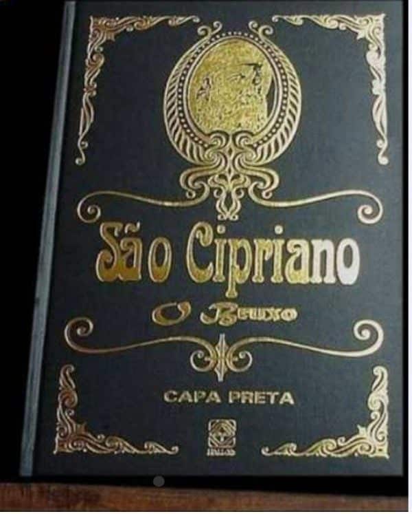 Oração São Cipriano Capa Preta — Amor & Prosporidade